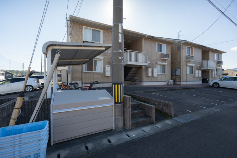 パークイースト古津賀A「2LDK」 – 四万十市の不動産会社 | 株式会社山沖興産、不動産の賃貸・売買・管理・売却